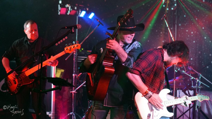 Hire One Way Road - Cover Band in Little Rock, Arkansas