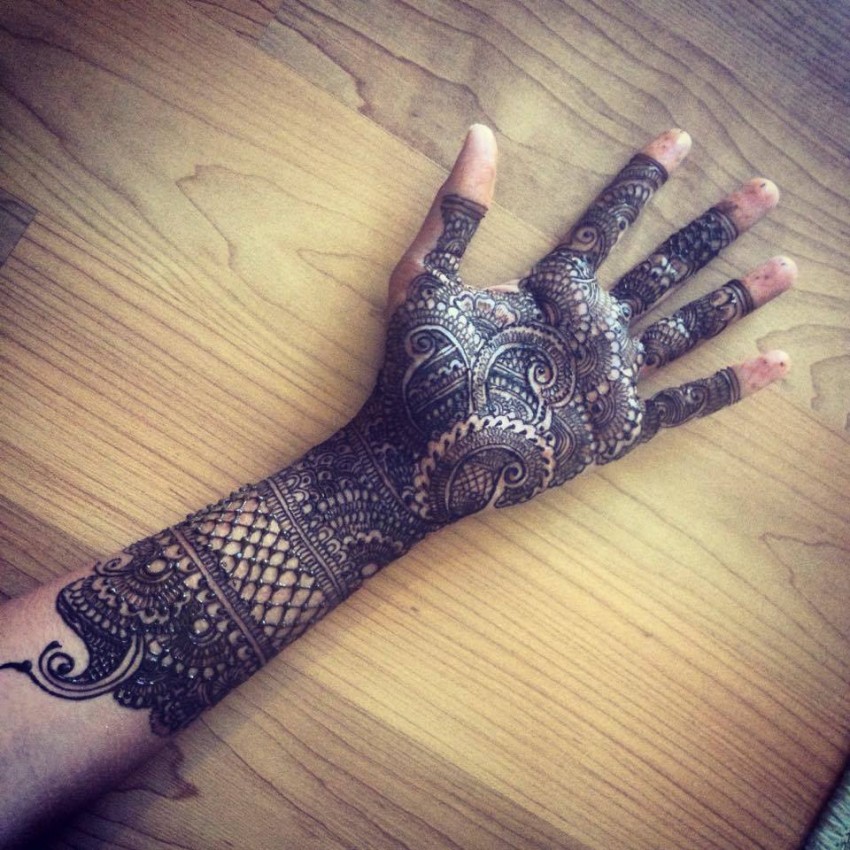 Hire Paisley Henna - Henna Tattoo Artist in Middleton, Wisconsin