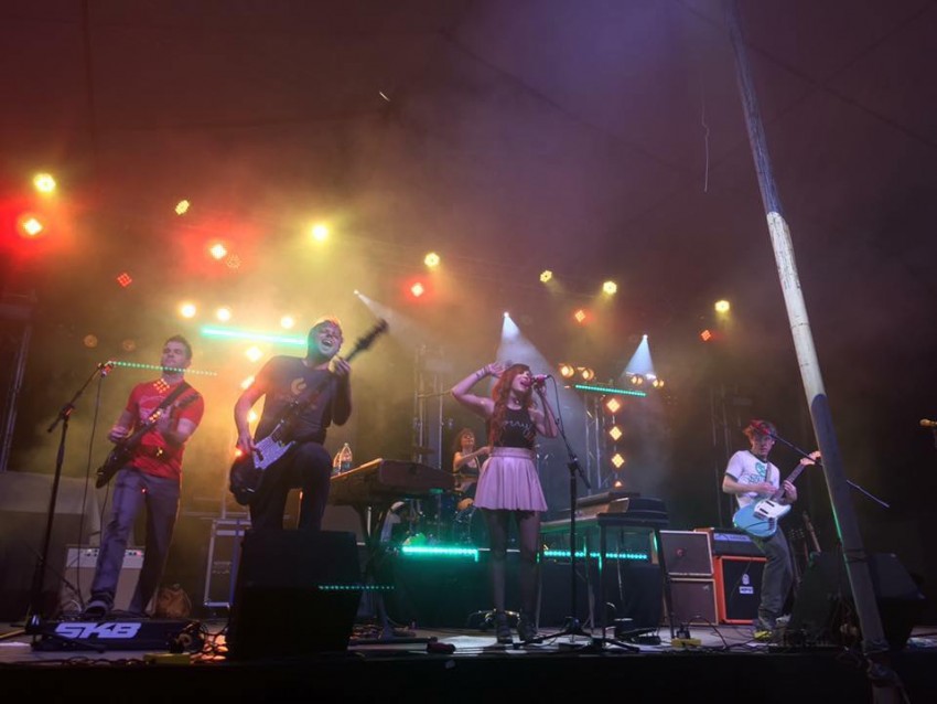 Hire The Mixtapes: 90s Tribute Band - Tribute Band in Springfield, Missouri