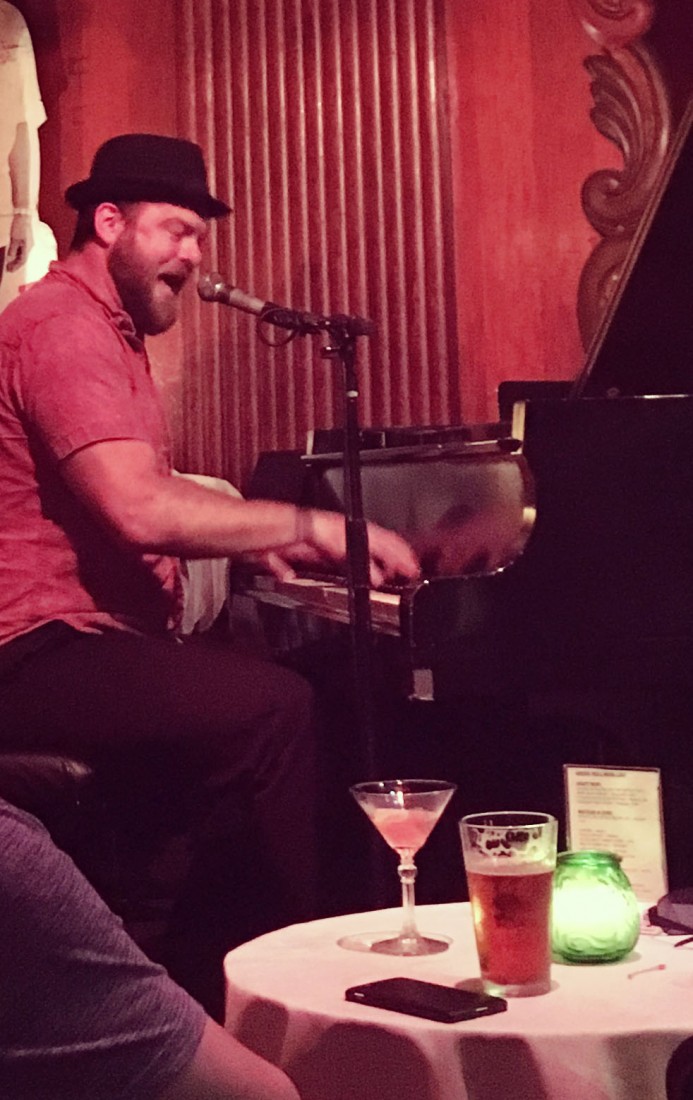 Hire Mike Maimone Piano - Singing Pianist in Nashville, Tennessee