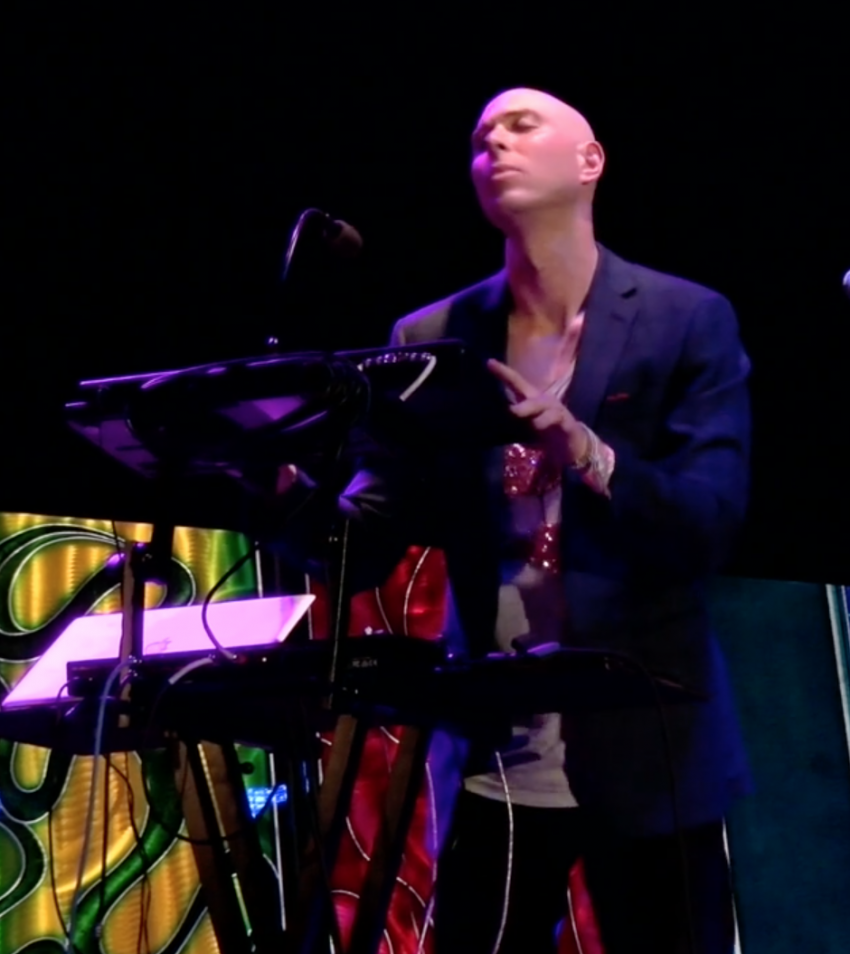 Hire Zach Maxwell - Pop Music in Denver, Colorado