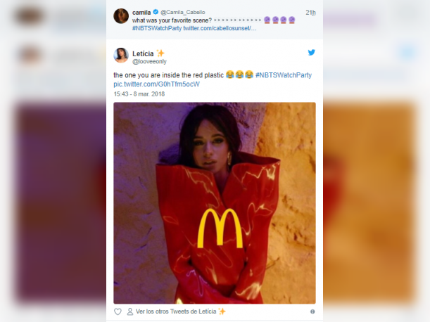 Camila Cabello y los memes más graciosos por vestido rojo que usó en ...