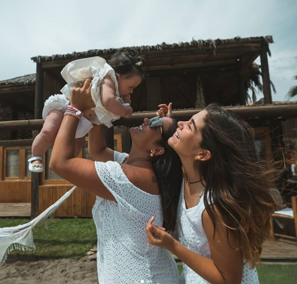 Daniela Cilloniz bautizó a su hija y bebé se robó los corazones de fans ...