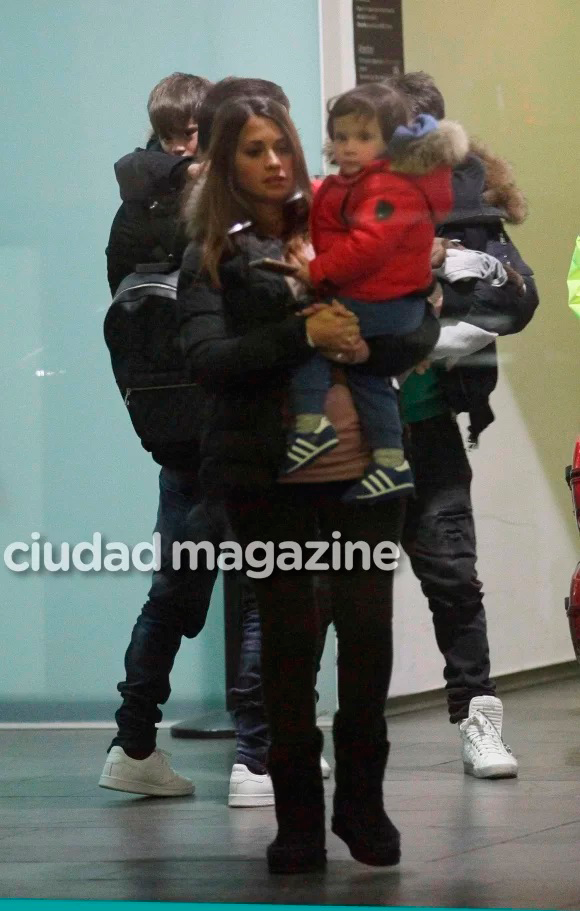 Antonella Roccuzo luce sus seis meses de embarazo junto a Messi [FOTO]