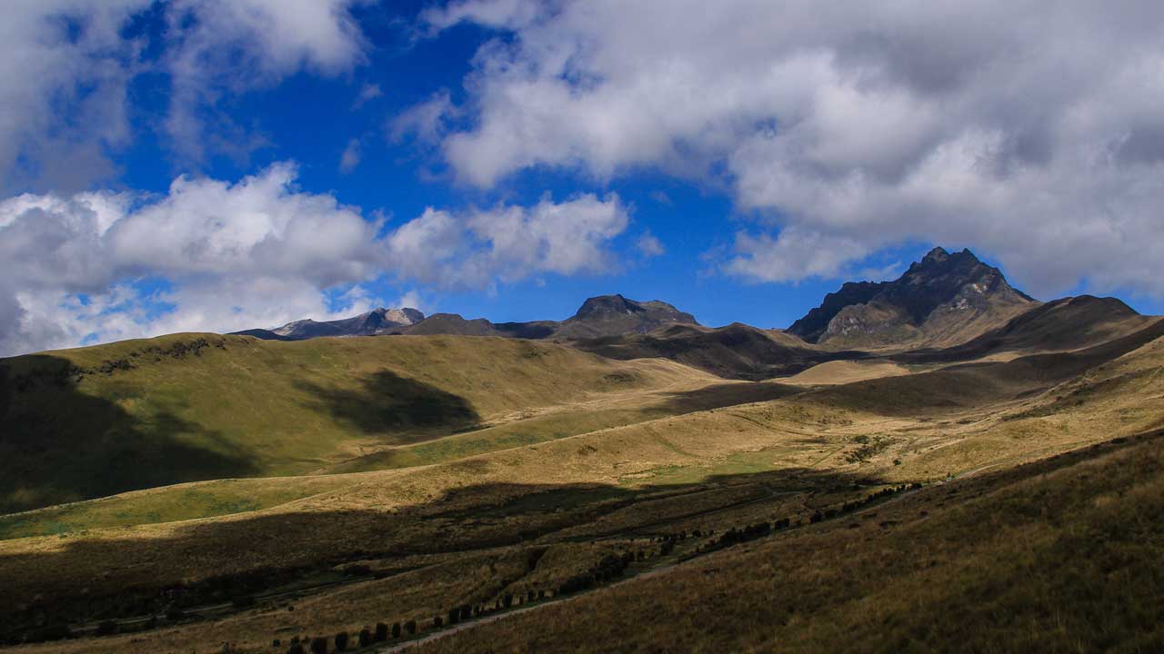 Pichinchas - AndesTrek Ecuador