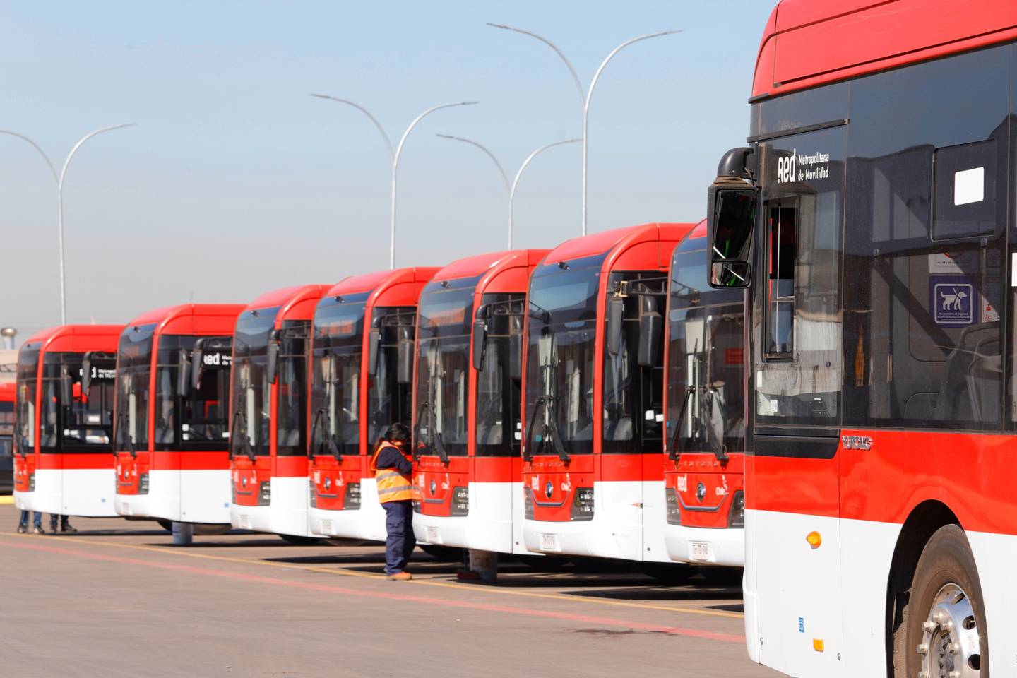 Conoce qué recorridos de buses y Metro extenderán servicio en Fiestas ...