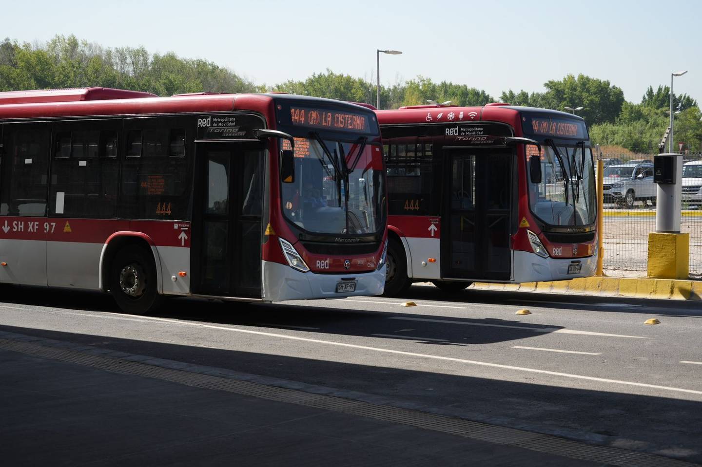 Conozca el nuevo servicio 444 que llega al aeropuerto y las comunas ...