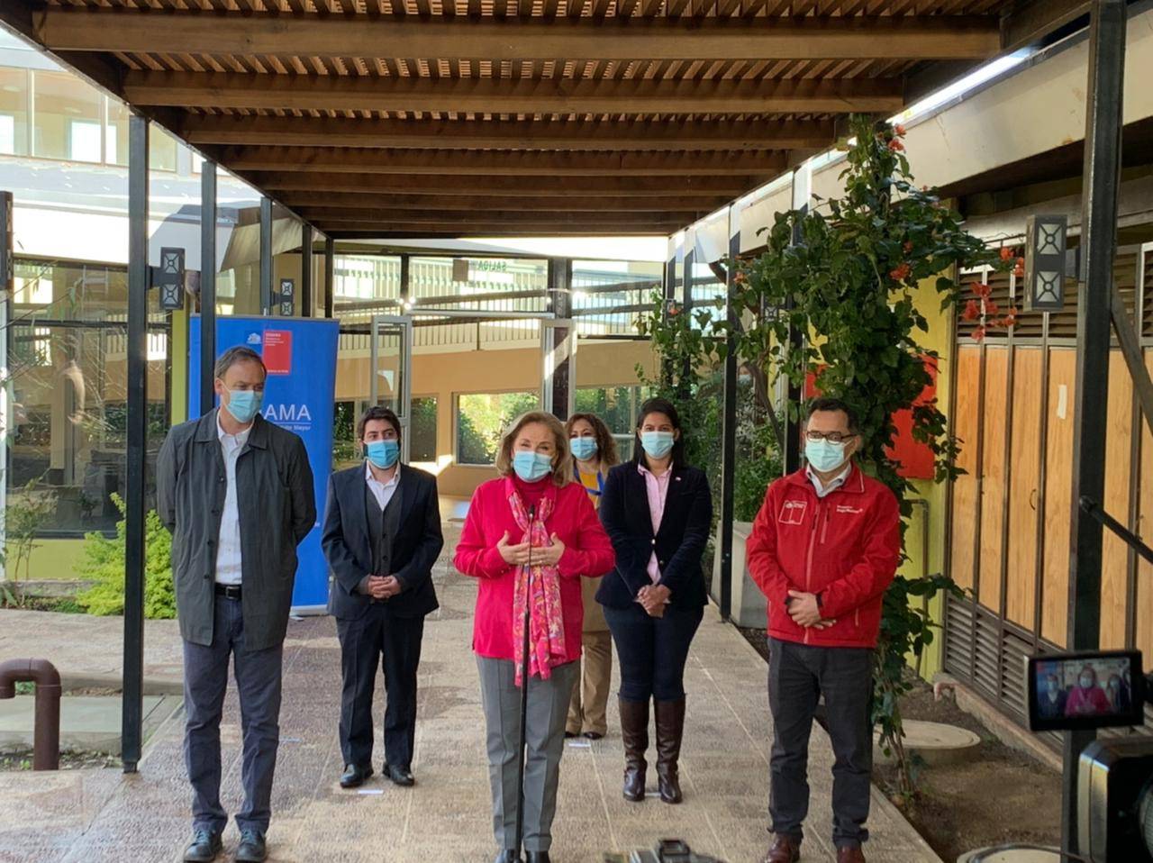 Primera Dama y ministro de Vivienda inauguran primer Establecimiento de ...