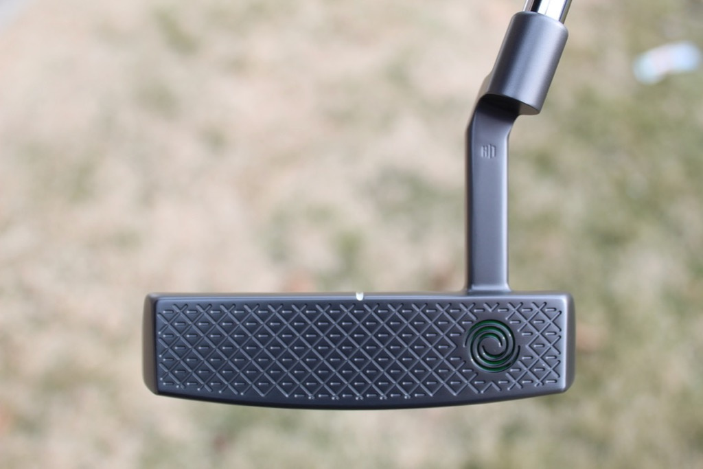 2020 Odyssey Toulon Design Chicago, Seattle putters (in-hand look ...