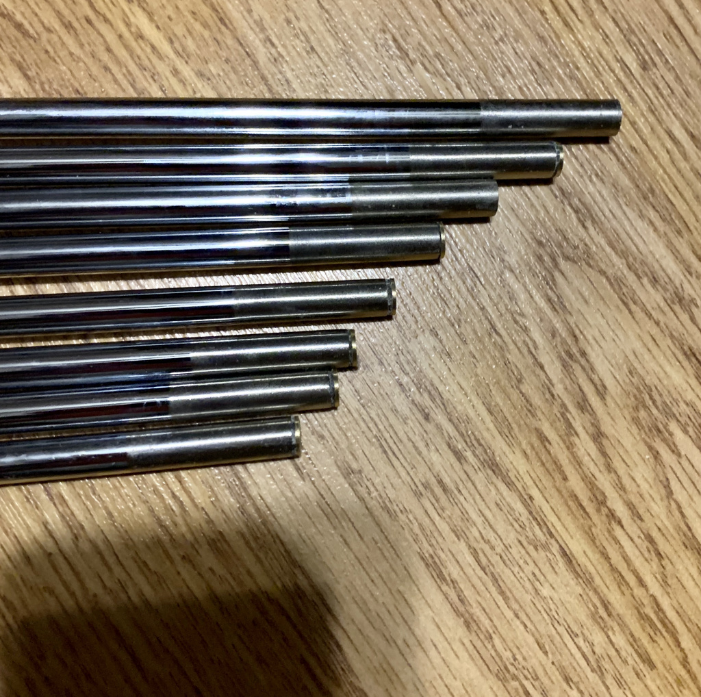 Dynamic Gold AMT BLACK R300 shafts 4-AW - For Sale Archive-For Feedback ...