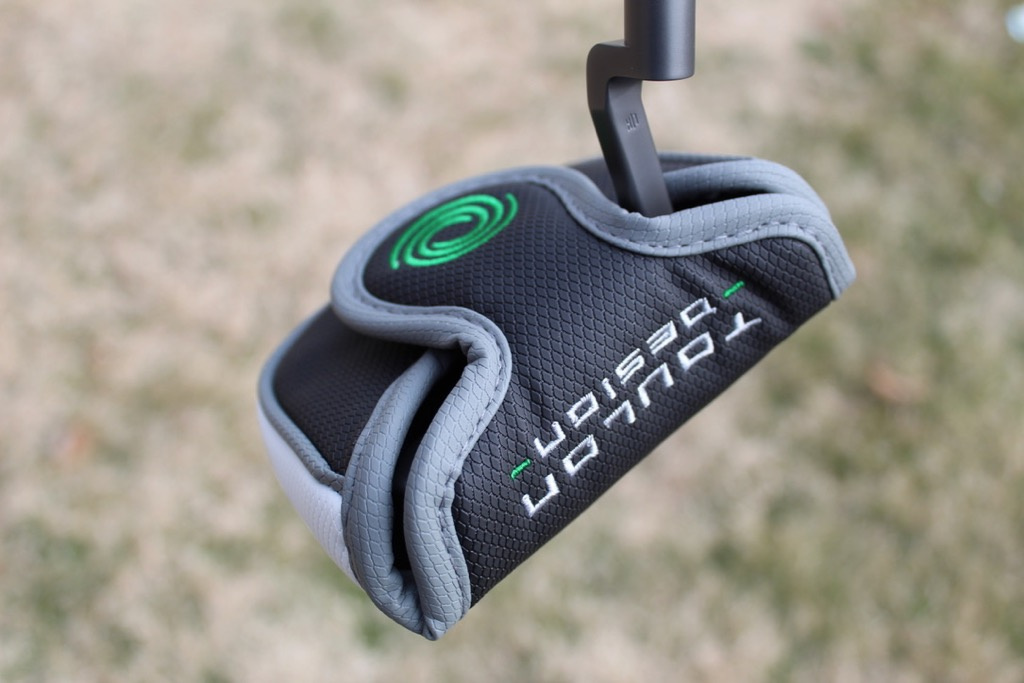 2020 Odyssey Toulon Design Chicago, Seattle putters (in-hand look ...