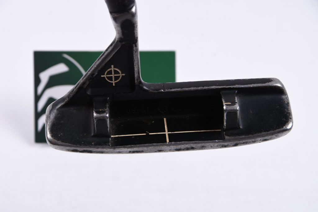 Tiger Spotted Practicing with Odd Looking Putter in Japan - Tour Talk ...