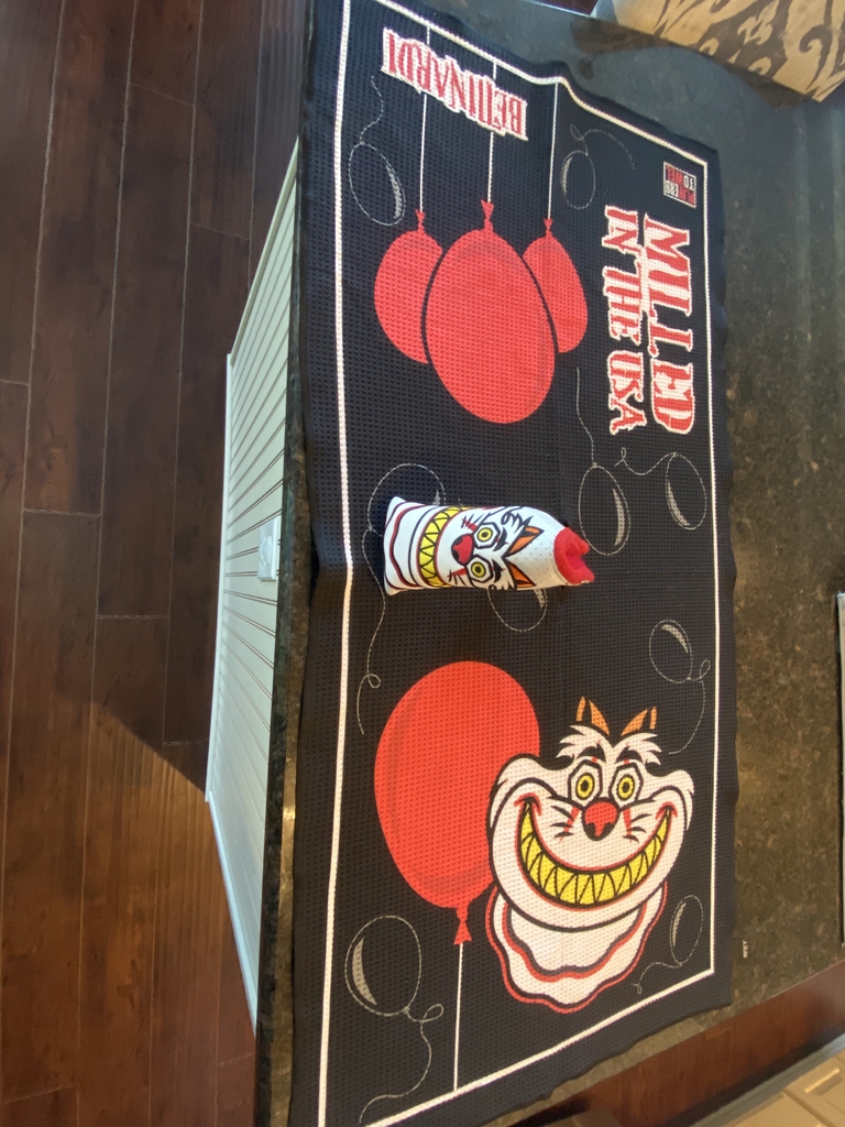 Brand new Bettinardi Queen Bee 6 Slant / Fat Cat Betti cover and towel ...