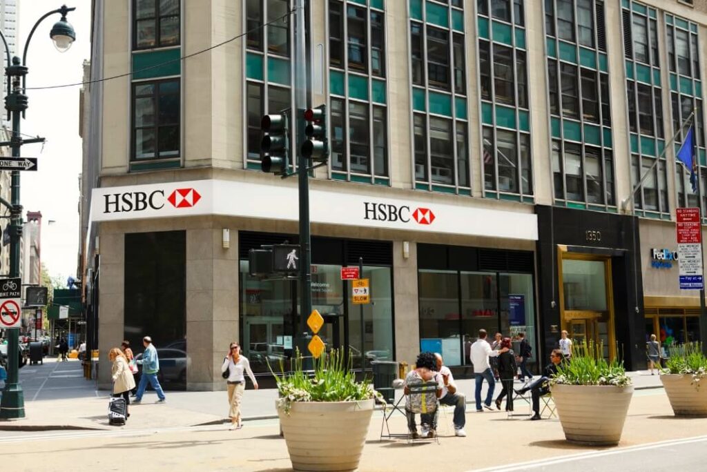 HSBC UK Spearheads SME Sustainability with New Tracker Tool • Small ...