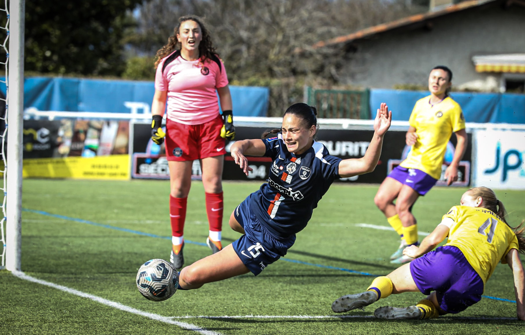 Thonon Evian Grand Genève Football Club
