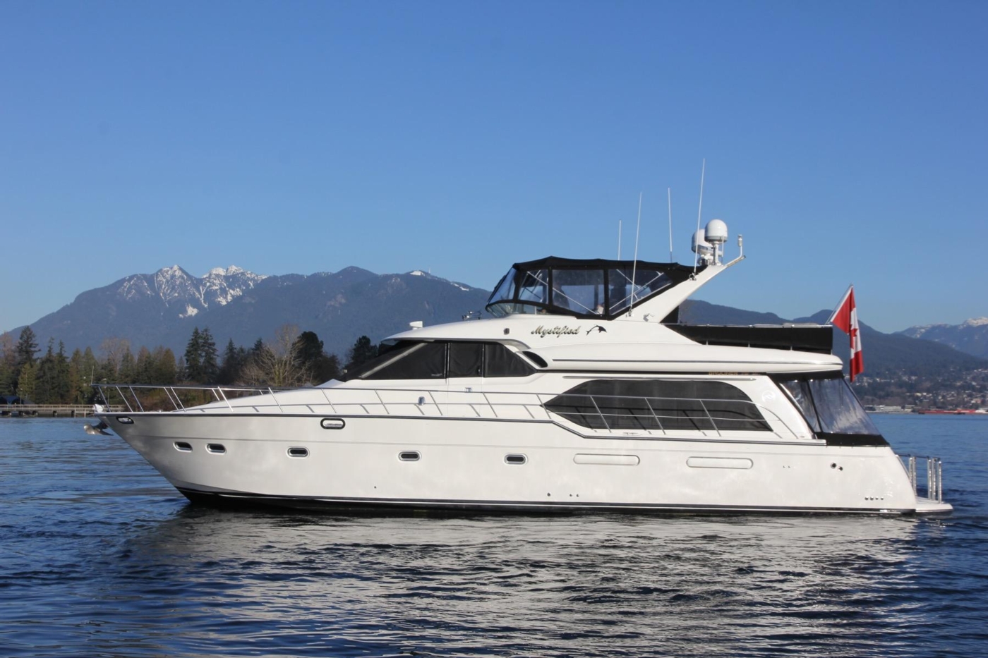 59' 4" Bayliner 5788 Pilot House Motoryacht 1999 offered by Grand Yachts