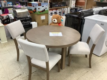 Bargain Outlet saving you lots of money! - King's Discount Store