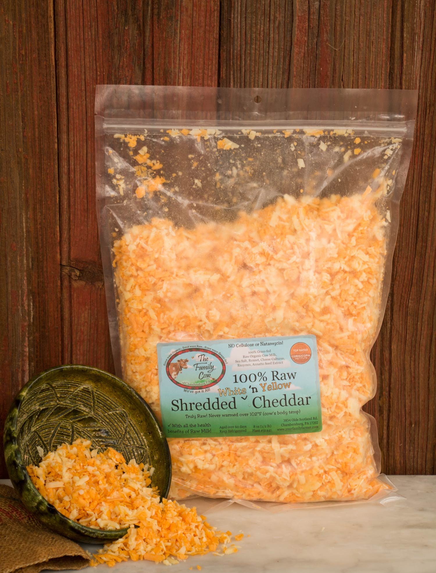 Large Shredded White & Yellow Cheddar Mix - The Family Cow