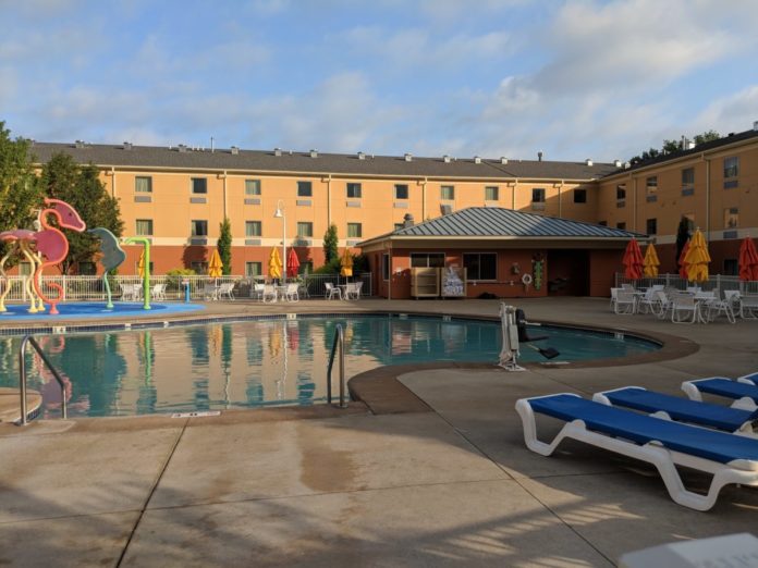 Cedar Point Express Hotel: Review & Guide | Green Vacation Deals