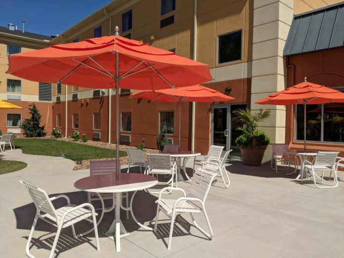 Cedar Point Express Hotel: Review & Guide | Green Vacation Deals