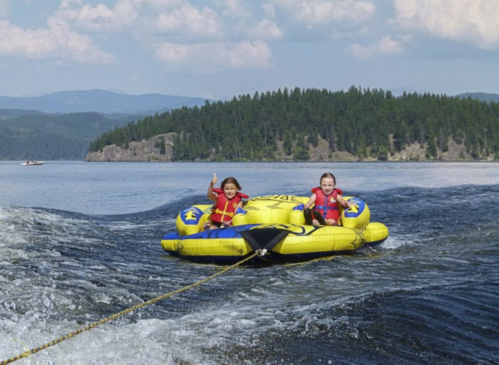 50 Ways To Save Money On Towable Water Tubes | Green Vacation Deals