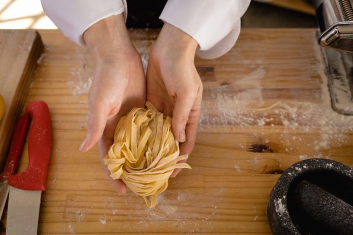Top 10 Best Pasta Making Classes in Rome Italy | Green Vacation Deals