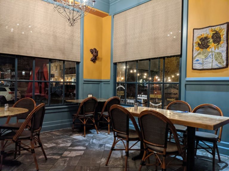 Blue Talon Bistro Williamsburg VA Review | Green Vacation Deals