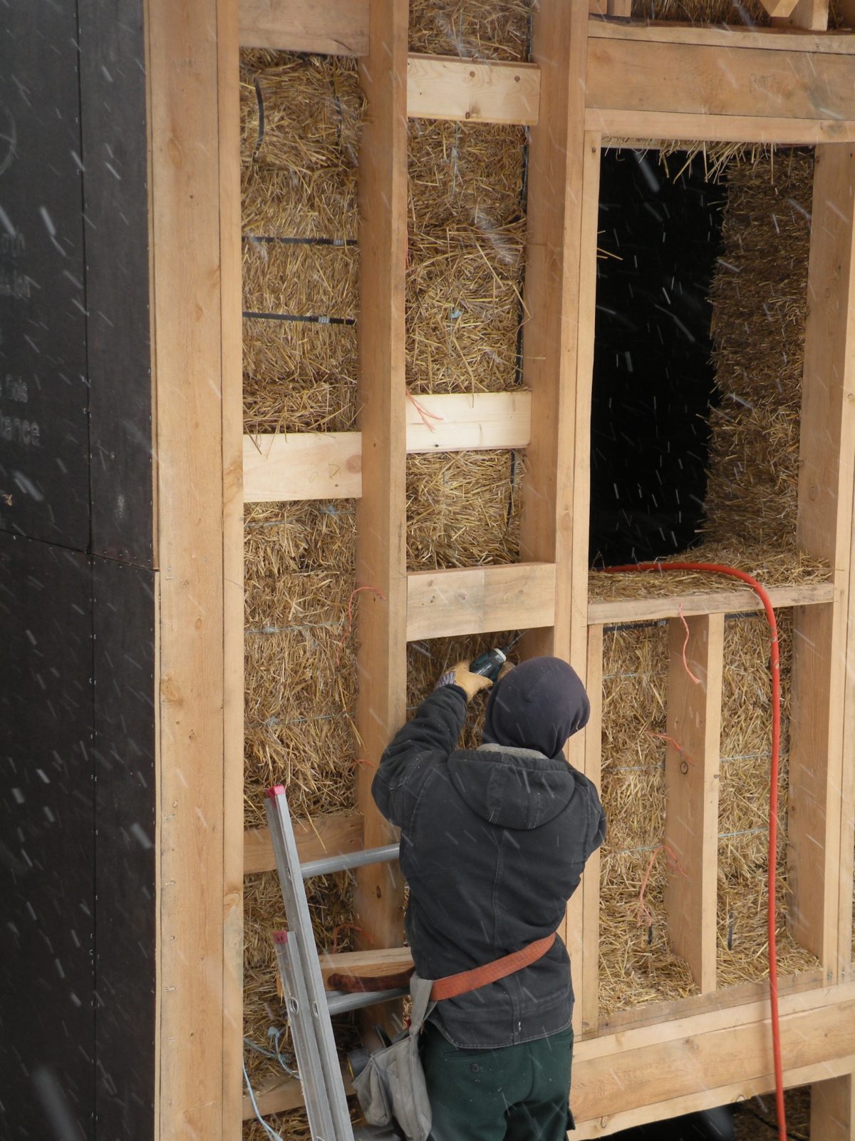 Straw-Bale Walls for Northern Climates - GreenBuildingAdvisor
