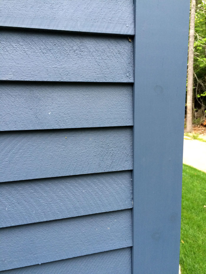 Best practice to caulk clapboard and corner board area ...