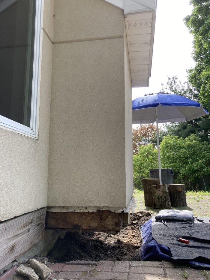 Base overhang water infiltration, how to flash? - GreenBuildingAdvisor