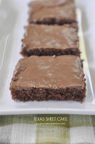 Easy Texas Sheet Cake