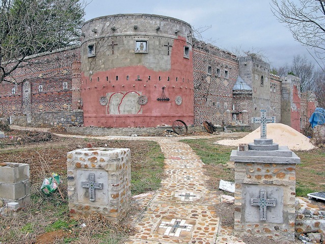 GC92NDM Greenback Castle - Fortress of Faith (Traditional Cache) in ...