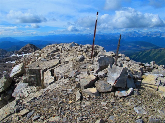 GC8AT5N Courcelette Peak Summit (Traditional Cache) in British Columbia ...