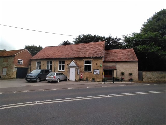 GC9EJ7E Village Hall Series 1129 - Fulbeck (Multi-cache) in East ...