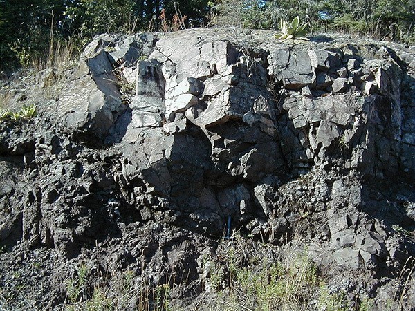 GC83PW0 Basalts and Breccias at St Edmund's (Earthcache) in South West ...