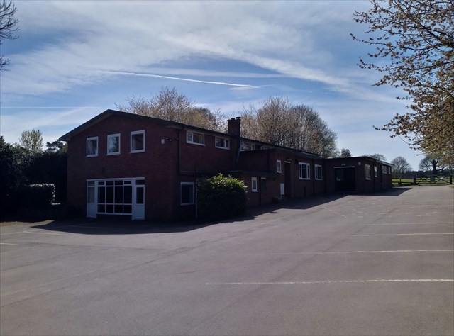 GC9A7ZD Village Hall Series 1003 - Oxton (Multi-cache) in East Midlands ...