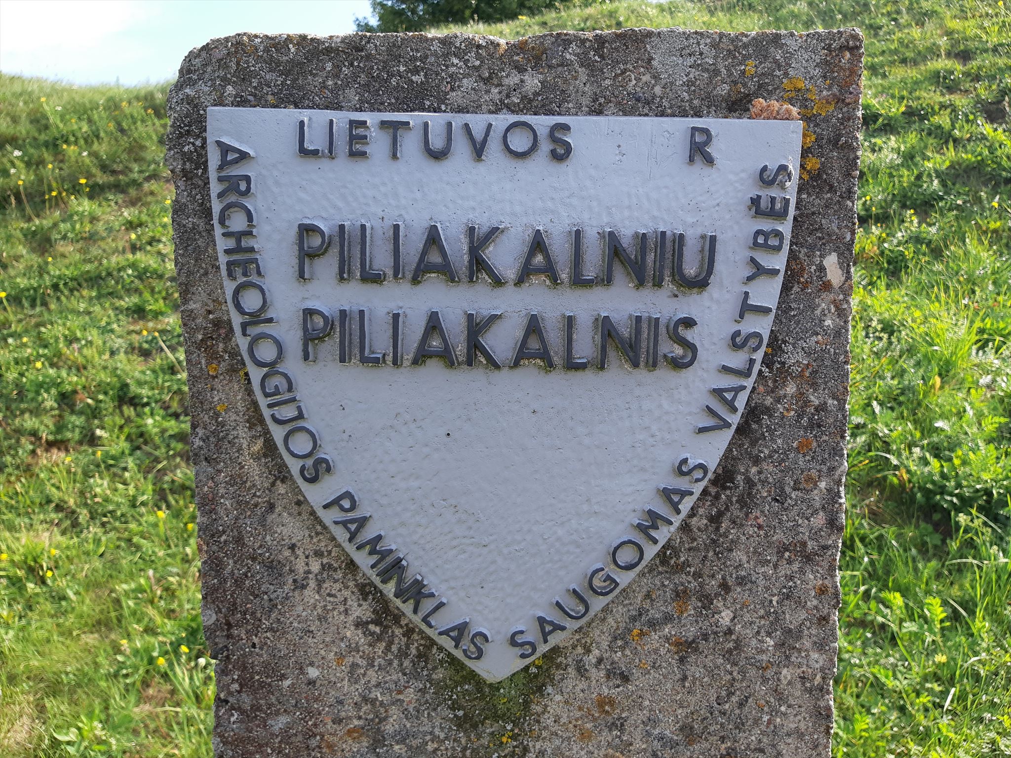 GC8DD35 Piliakalniai: Pilalės piliakalnis (Traditional Cache) in ...