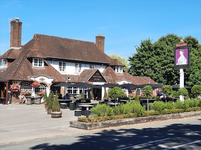 GC9YAK3 Surrey Mid-Week Event #132: Runfold (Event Cache) in South East ...