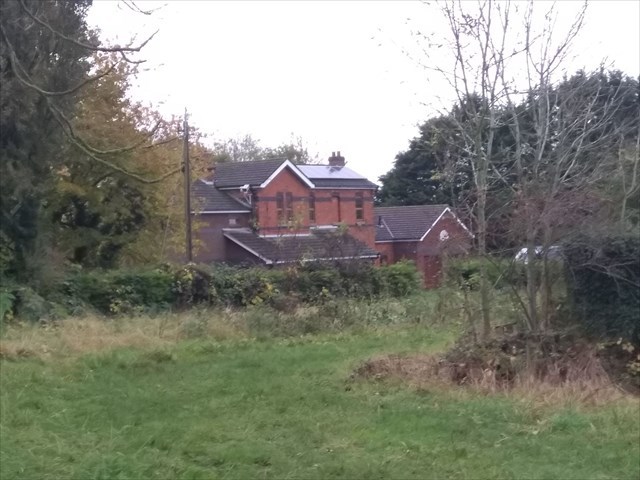 GC8FRTN REALLY SideTracked - Navenby (Traditional Cache) in East ...