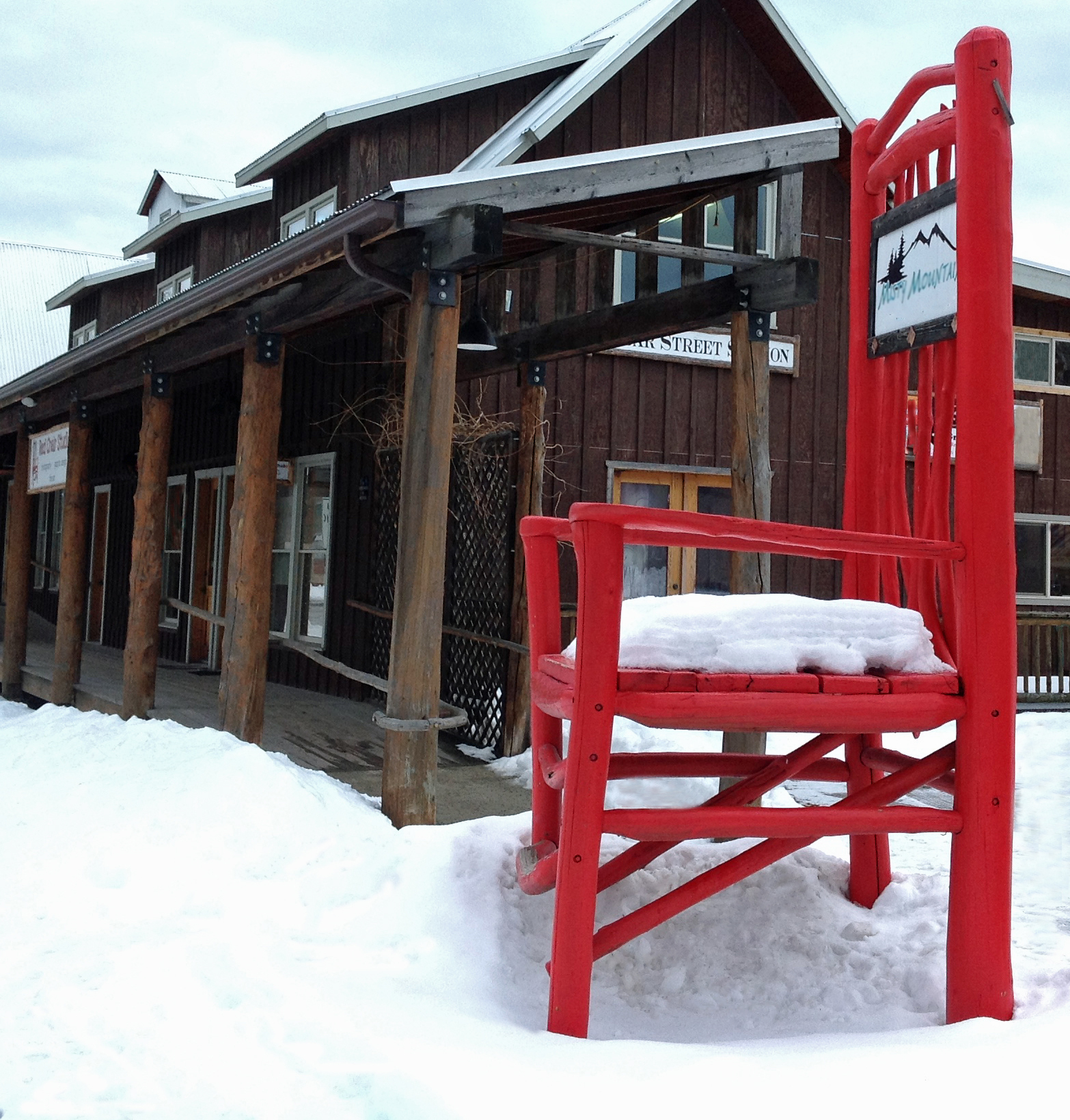 GC7JYQ3 MISSING: The Big Red Chair is Gone (Traditional Cache) in Idaho ...