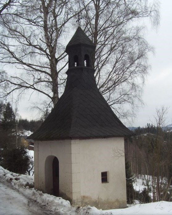GC8HFE6 Kaplička Závrší (Traditional Cache) in Liberecký kraj, Czechia created by Pupkovi