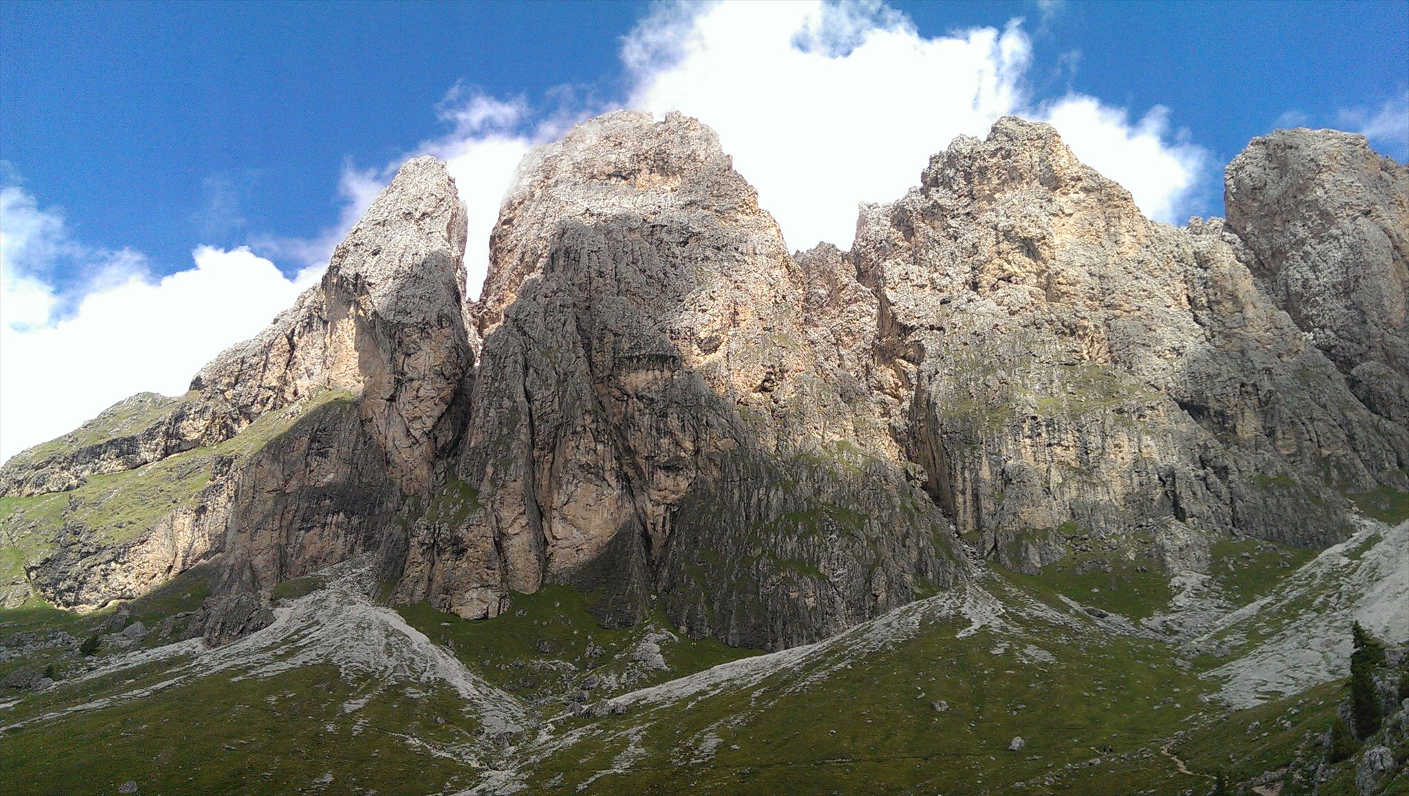 GC6NFT9 Sun Secëda (Traditional Cache) in Trentino–Alto Adige, Italy ...