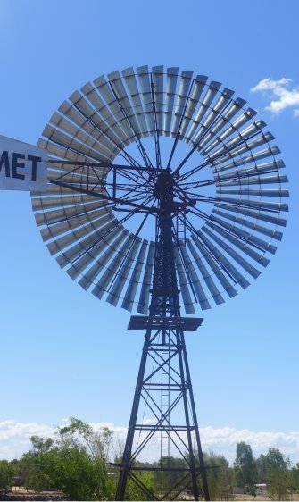 GCA5F7R Great Aussie Icon Hunt – A wander in Time & Space (Multi-cache ...