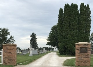 GC8X8XR Calvary Cemetery: Concrete Tree Monument (Multi-cache) in Iowa ...