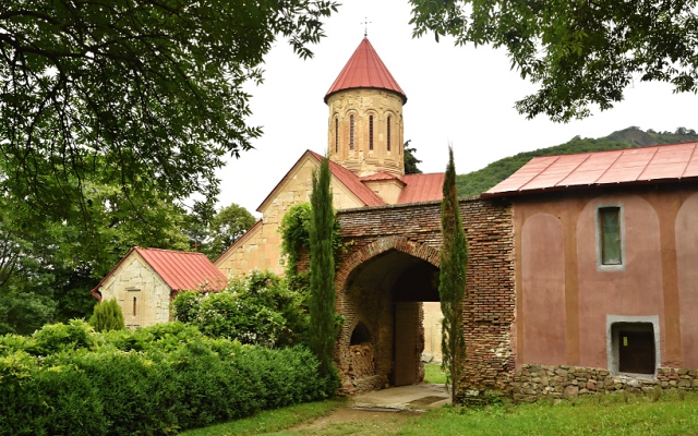 GC6KGHV Betania Monastery (Traditional Cache) in Georgia created by kapsa
