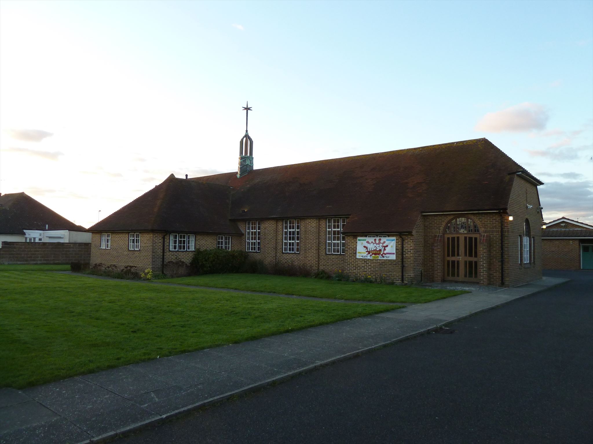 GC6C2TM Church Micro 2313...Goring - Methodist (Traditional Cache) in ...