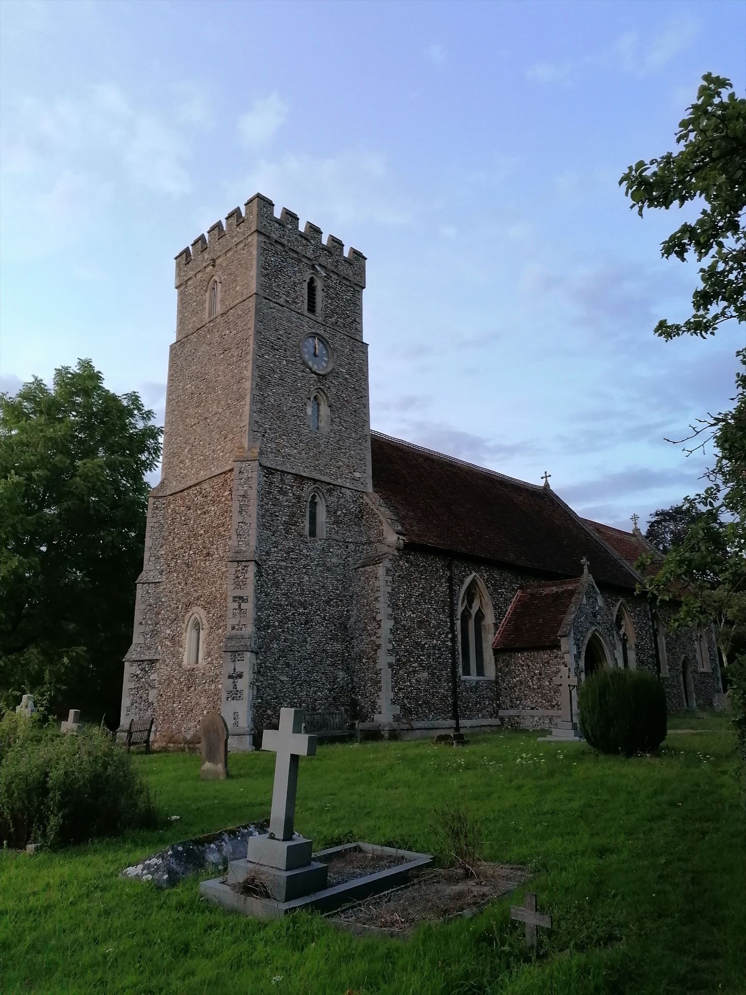 GC9F2RH Church Micro 1448...Great Saling (Traditional Cache) in Eastern ...