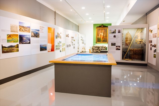 GC8Y43Y Notranjski muzej Postojna (Traditional Cache) in Slovenia ...