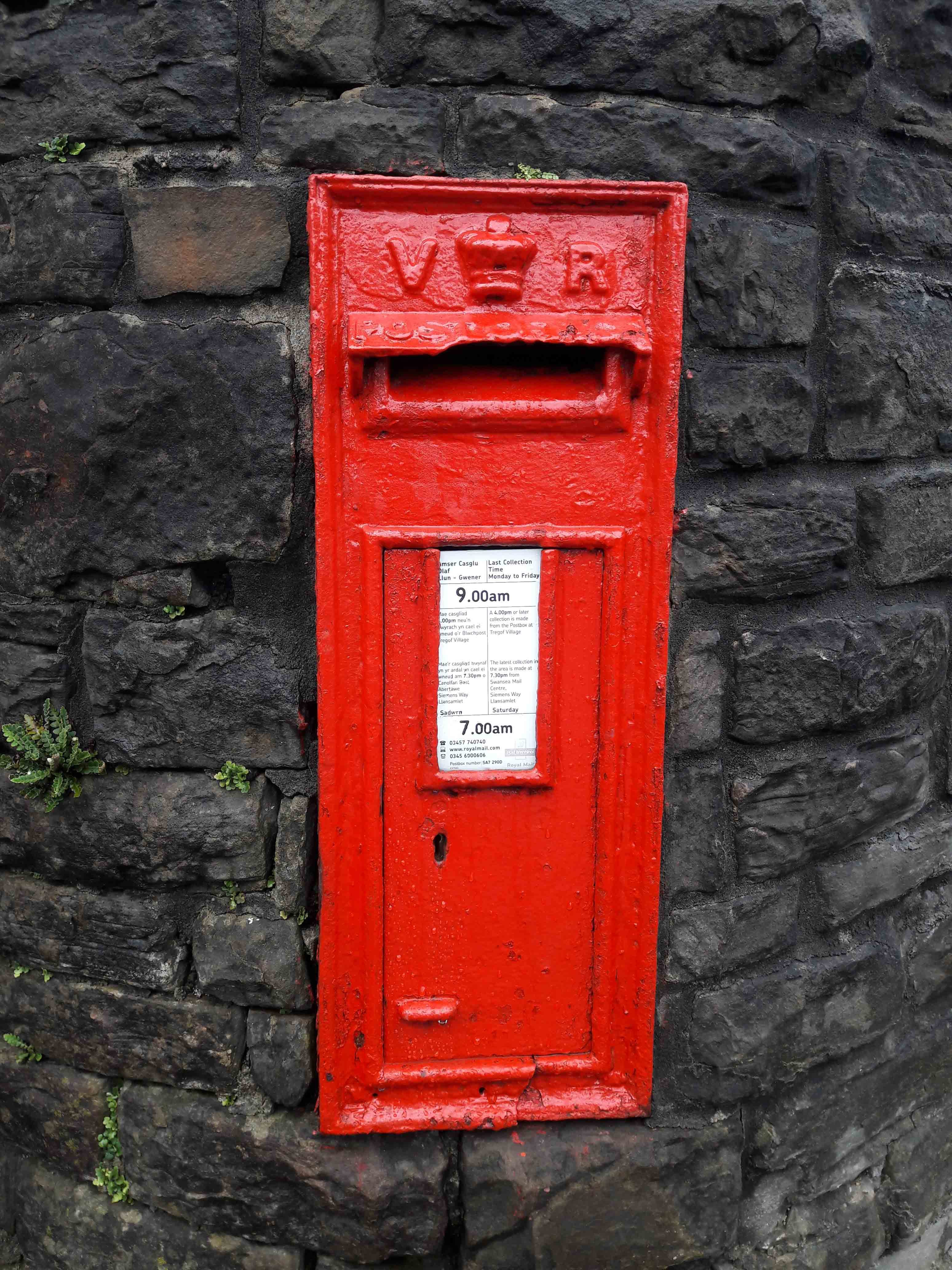 GC8EWMA Victoria's Post Box #54 - Llansamlet, Swansea (Letterbox Hybrid ...
