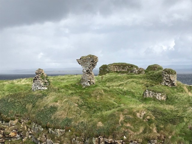GC7WYM9 Kindhoof Creevy - Kilbarron Castle (Traditional Cache) in ...